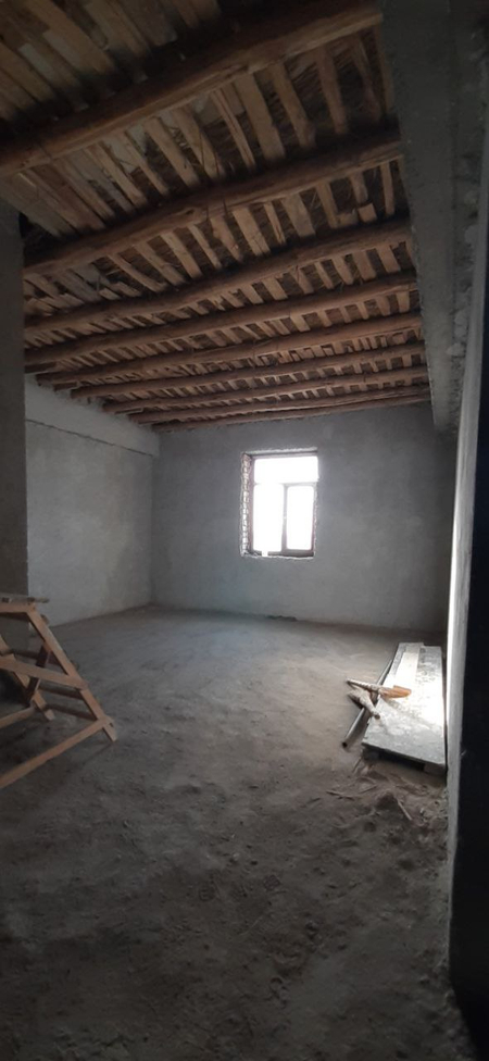 Novostroyka Ibn sino Stroy Mart Bozori tòg‘risda Kaorobka uy