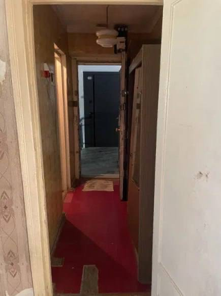 Бобура 2/4/4 ТЦ Next площадь 52м2 балкон 2*6