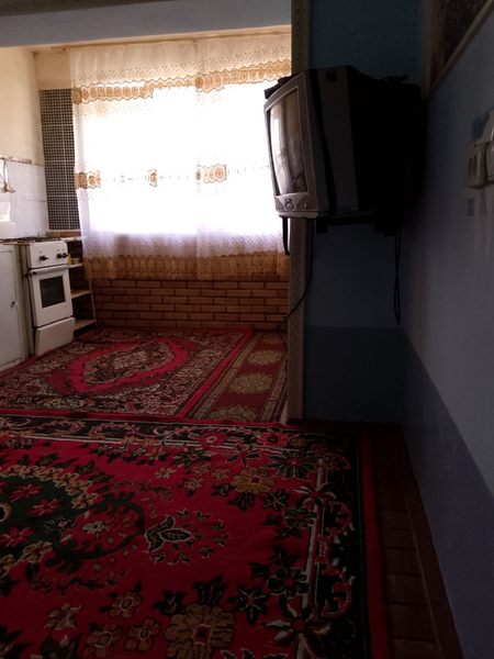 6mikrorayonda 4qavatlik panel uyning 4qavatida 1xonalik kvartira sotil