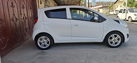 spark AVTOMAT . gaz qoilmagan
