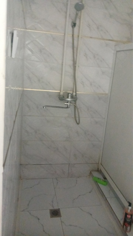 Hostel Hotel mexmonxona bez zaks