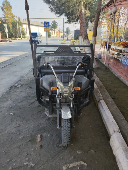 skuter sotiladi s