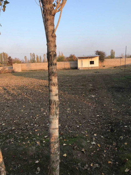 Yer uchastka sotiladi