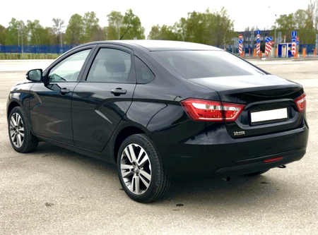 Lada Vesta 1.6.
