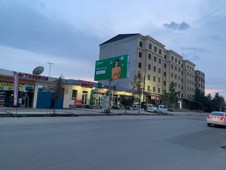 Samarqand bilbordlarida reklama Реклама билбордах на Самарканде