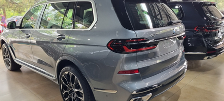 BMW x 7 i40 фулл опция