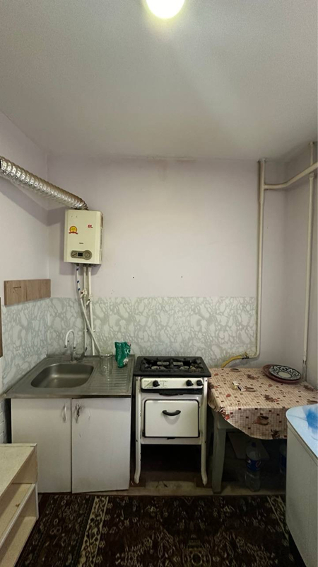Продаю свою 1 ком. Квартиру на 1 этаже площадью 30 кв.м. В Микрорайоне