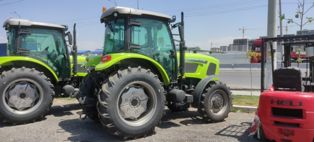 Трактор ZOOMLION RS1604
