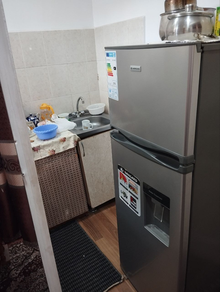 Yakkasaroy toʻyxona oldida 1 xona 4/4 48500$
