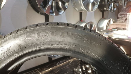KUMHO Tire TA71 245/50R18