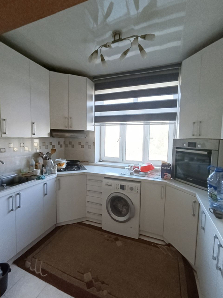 Продам 4-х комнатную квартиру Сергели 1, дом 17, кв 5