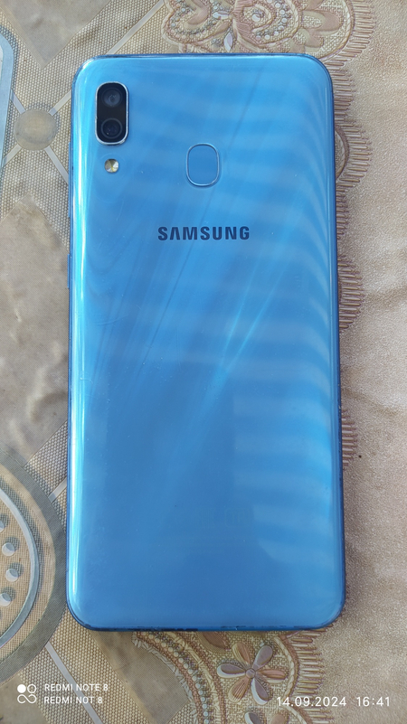 Samsung galaxy a30
