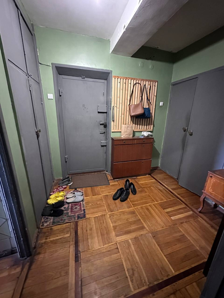Сдаётся 3/3/4 на м-в Ц 1