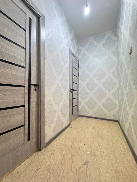 Чиланзар 23 квартал 2/1/5 площадь 40кв.м Торец огород есть евроремонт