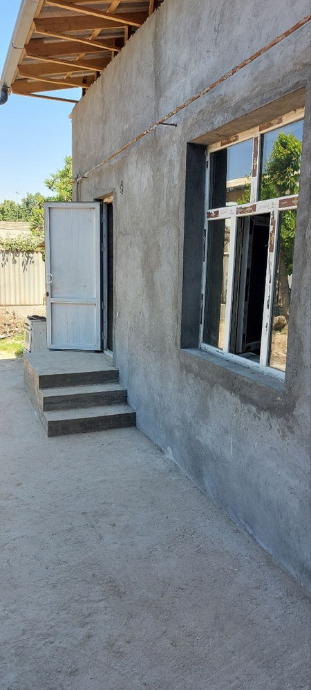 Продаётся дом в городе Янгиюле.