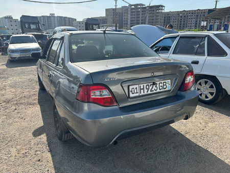 Срочно продаётся нексия 2