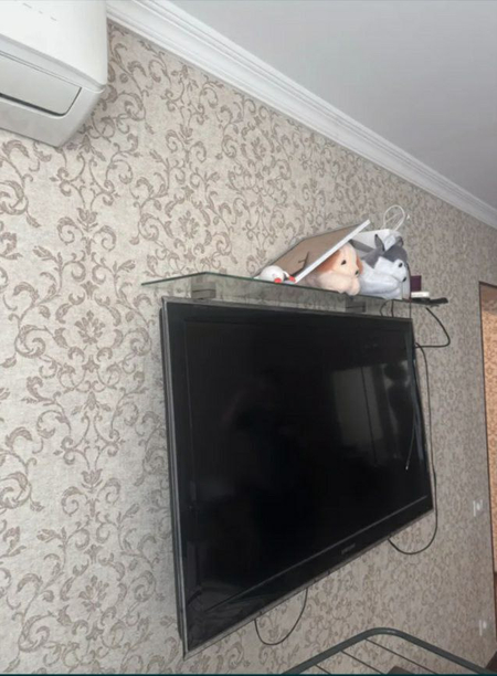Продажа 1ком метро Космонавтов выставочный зал Кирпич 30 КВ.м