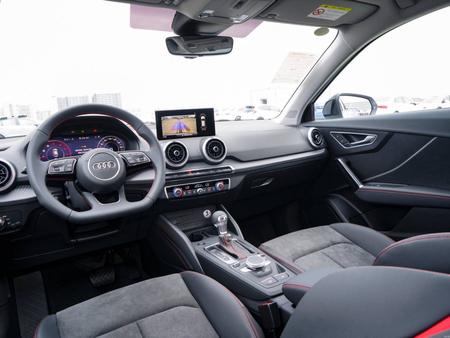 Audi Q2L 35TFSI Под Заказ