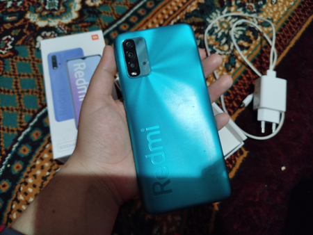 Продаётся Смартфон Xiaomi Redmi 9T 4/128 GB Green