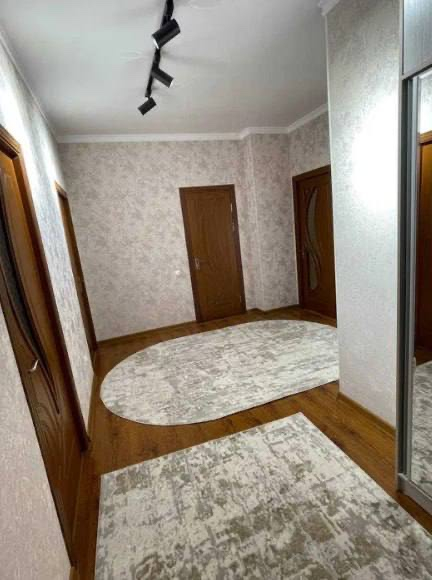 Продада кв.на Нукусск.новостр.2/3/6, ор.гаи Глинка,евро рем.