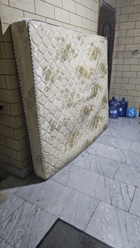 Matras besolatna rabochiy sastayaniyasi