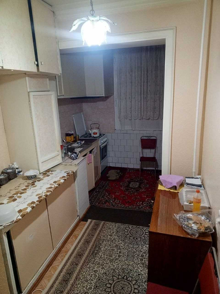 Продам квартиру 4-к (Кара-камиш 1/4) район Алмазарский. 4/3/4