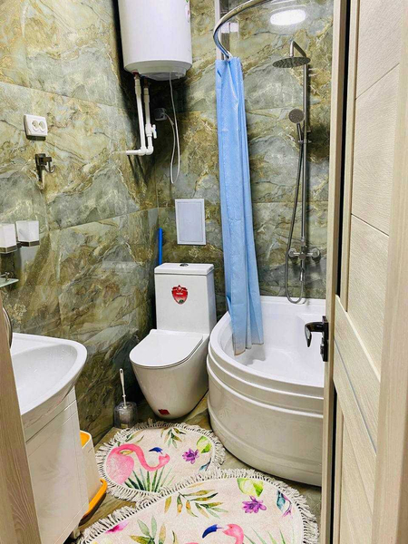 Шота Руставели 1в2/3/5 кирпич 37м2, всё новое, идеально под аренду