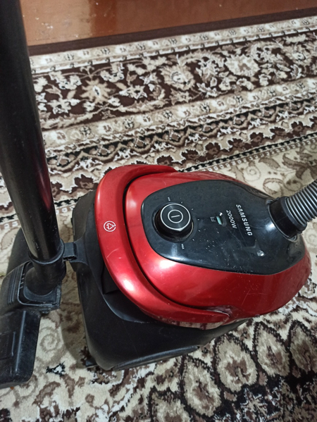 Пылесос Samsung 2000W