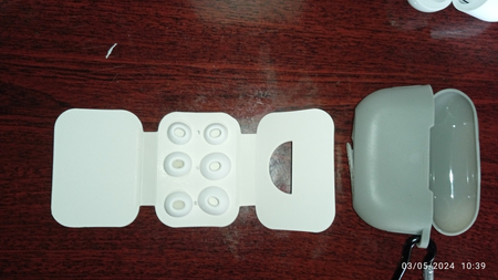 Air Pods pro  naushnik