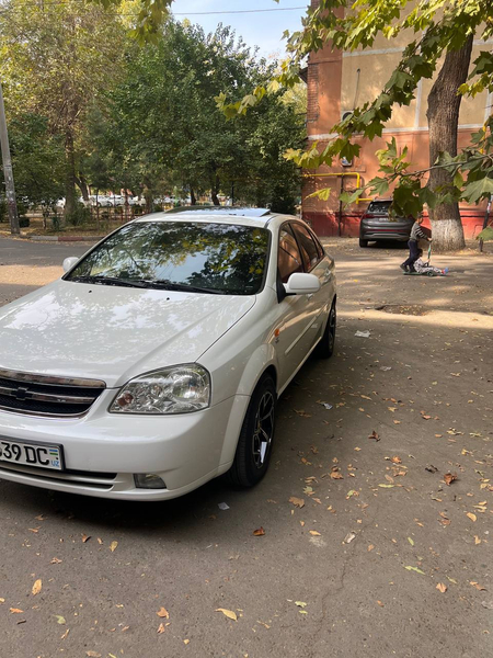 Chevrolet Lasetti 1.6