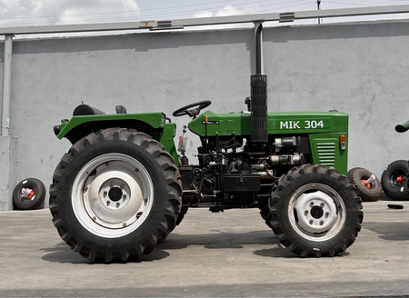 Mini Traktor MIK 304 (BY-304) John Deere Karobka