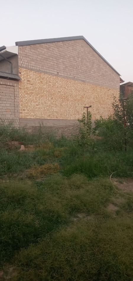 Туркистон аркасидан 1 км утганда 5 сотх учаска сотилади