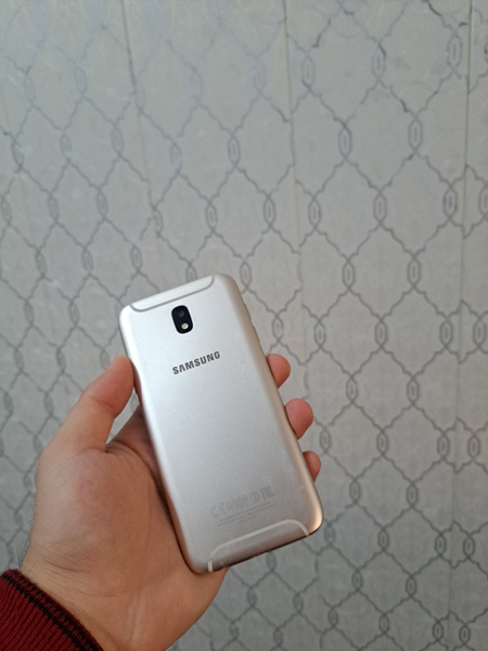 Samsung J5 (17) ideal