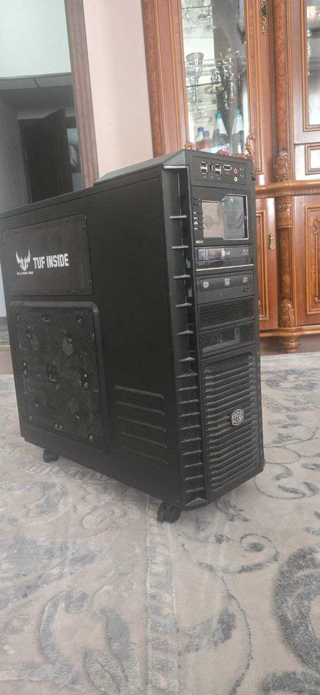Cooler Master HAF 932 Advanced +NZXT Sentry LX панель управления