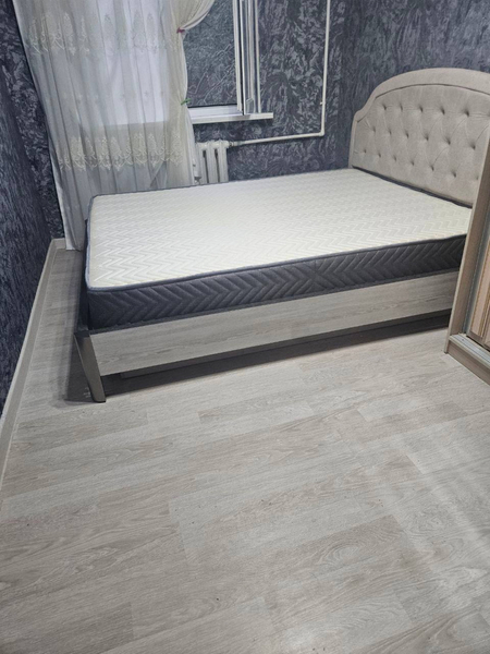 Ortopedik matras bilan to'shak Кровать ортопедическим матрасом
