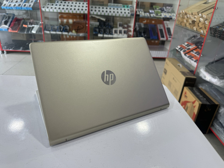 Hp pavilion metal korpuslik core i5 qoshimcha videokartalik