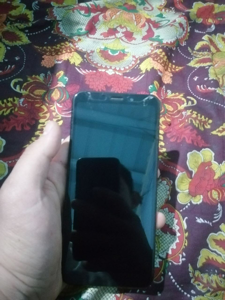 Redmi    5  plus