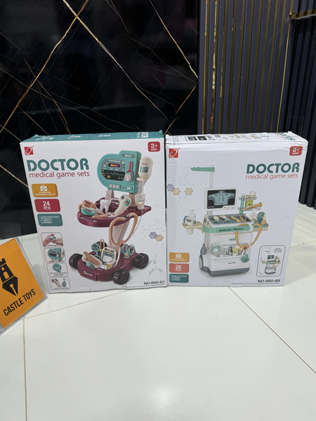 Игровой набор Доктор 24 -26 предметов, свет, звук