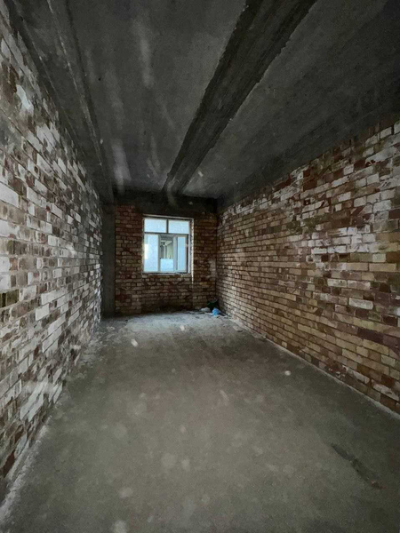 kvartira sotiladi korobka