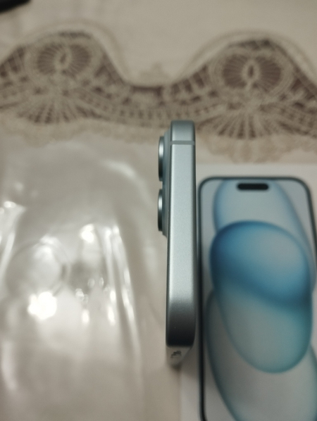 SROCHNA!!! Sotiladi Iphone 15 ideal 128gb karobka dakment
