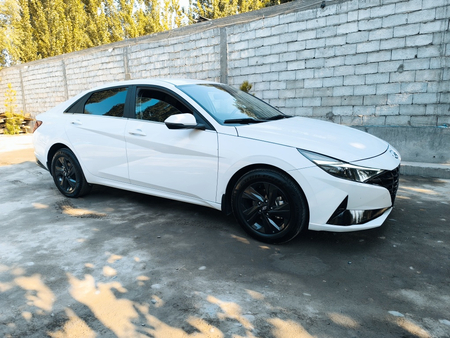 Elantra 1.6  2021 yil 108 ming probeg