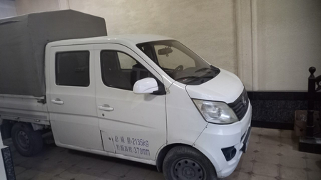 Ancha yaxshi moshina qolgan ma'lumotlar telda..
Yili : 2014 
Motor yan
