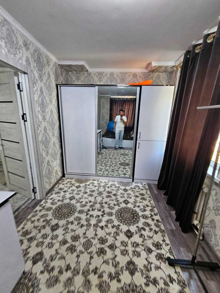2 xonali 55m² 1-qavat uy sotiladi