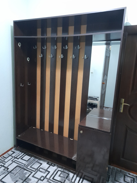 Prixojkaga shkaf sotiladi