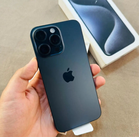 iPhone 15pro max ZA/A 256gb