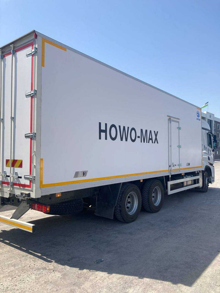 Фургон HOWO MAX 20 - 25 тонн на подушках