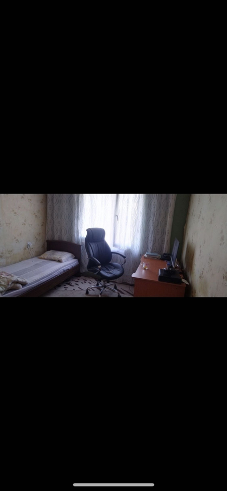 Срочно Корасув 1да 3 хонали квартира Сотилади