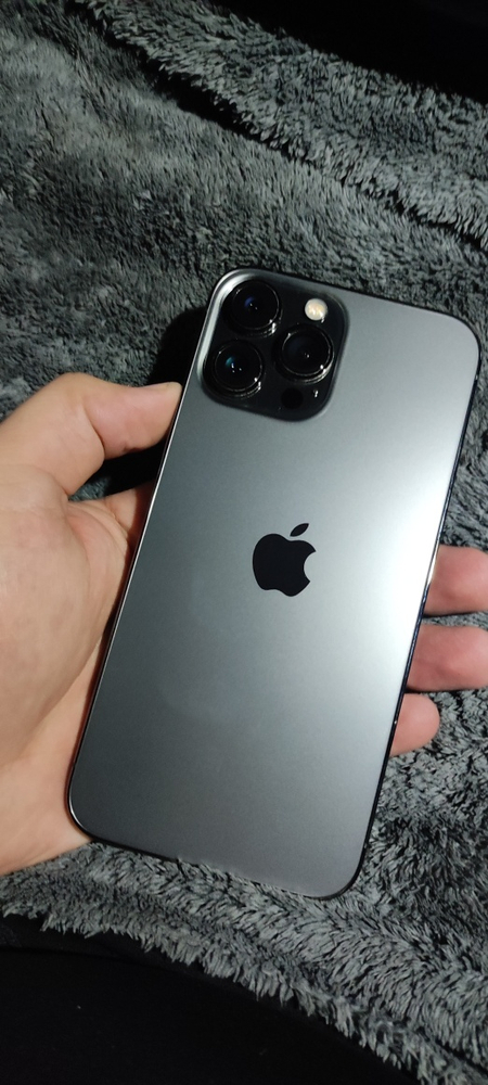 Iphone 13Max xolati zor