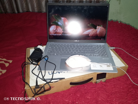 Noutbuk ASUS X515