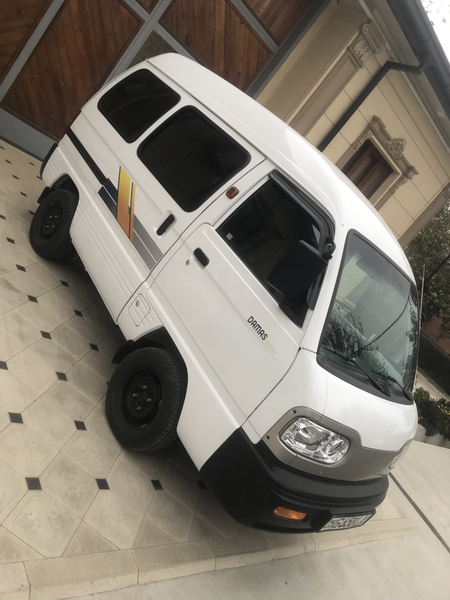 Shevralet damas deluxa